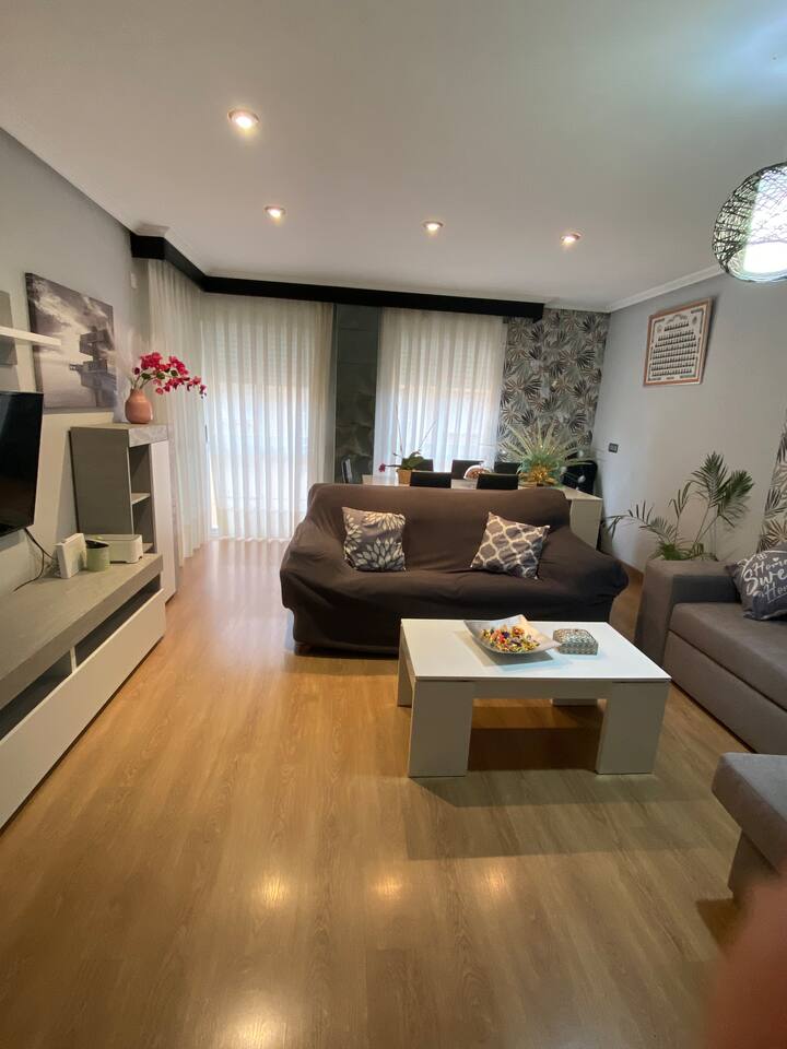Acogedor Hogar Junto Al Mar. - Águilas