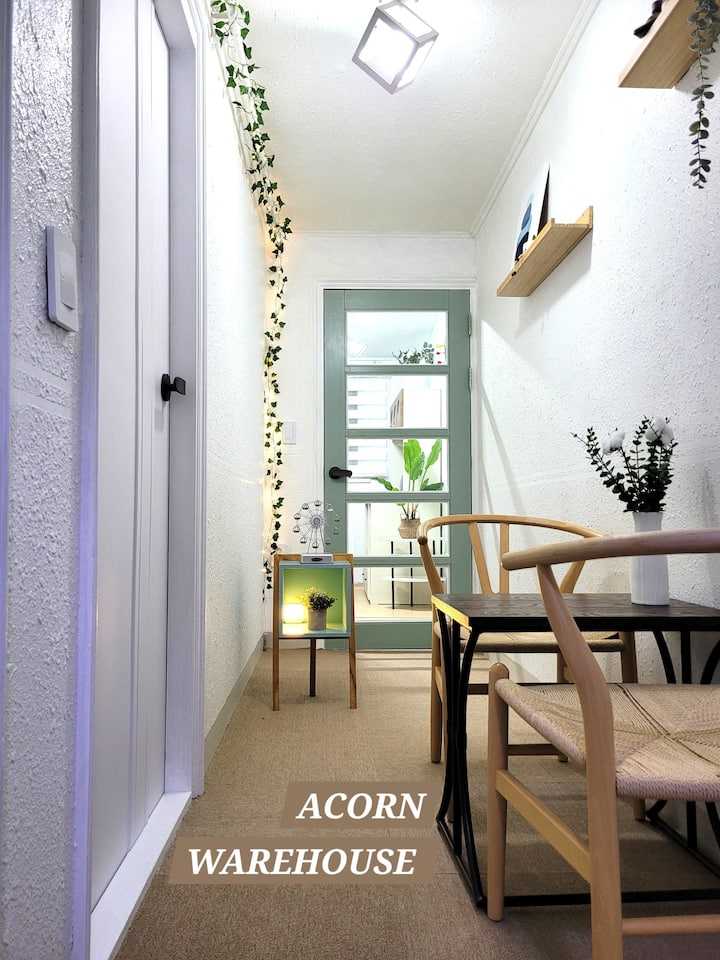 도토리#서울대학교#편의점1분#세탁소1분#감성숙소#넷플릭스#샤로수길#녹두거리 - Seoul