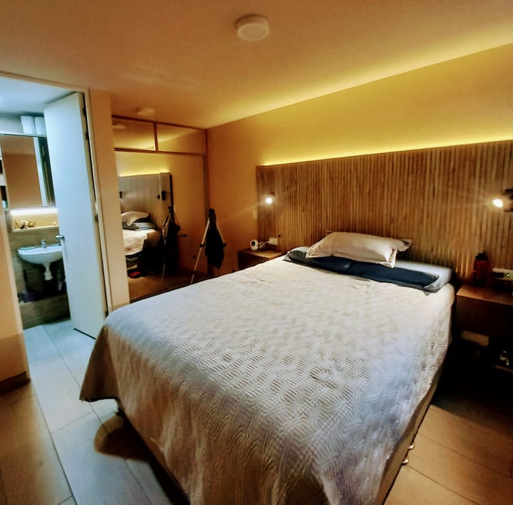 Habitación Queen Con Baño Privado En Condominio - Peru