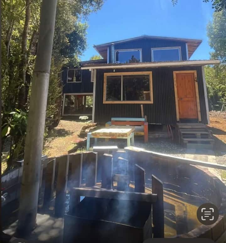 Casa Con Tinaja En Plena Selva Valdiviana - Valdivia