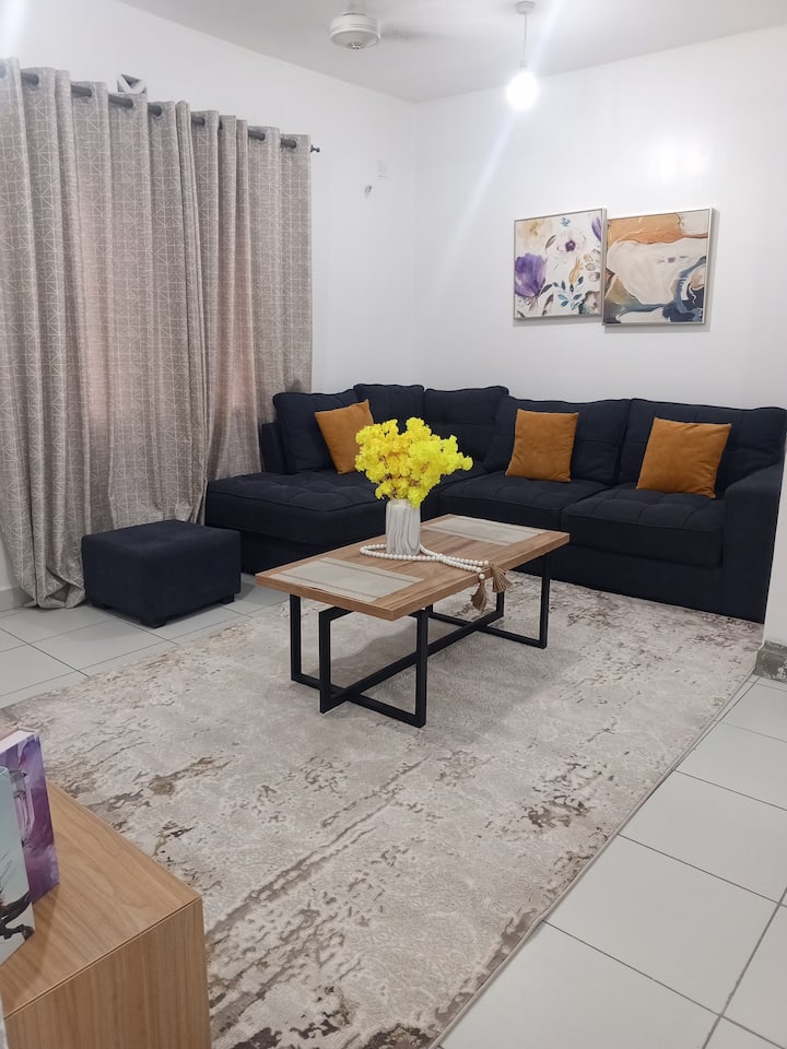 Graced Havenstatu - Mombasa