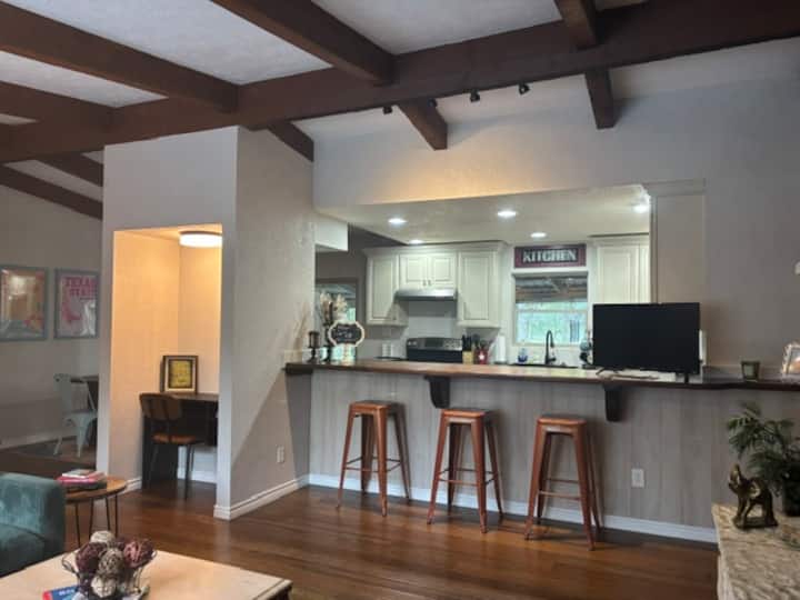 Merrywood | 2.5-acre Hill Country Retreat - San Marcos, TX