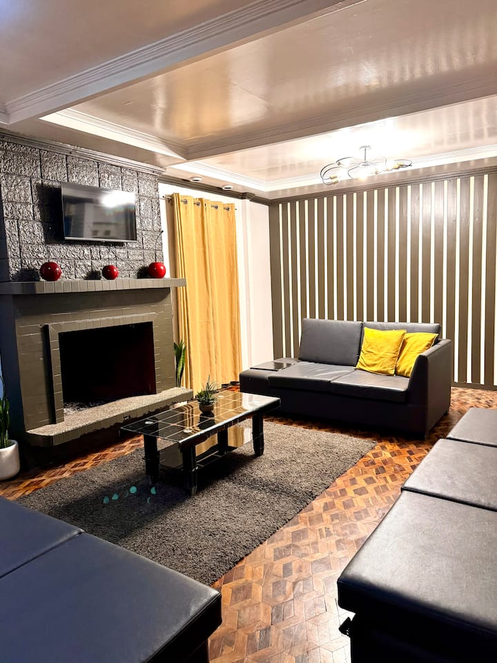 Northern Highland House - Old Baguio Feels - バギオ