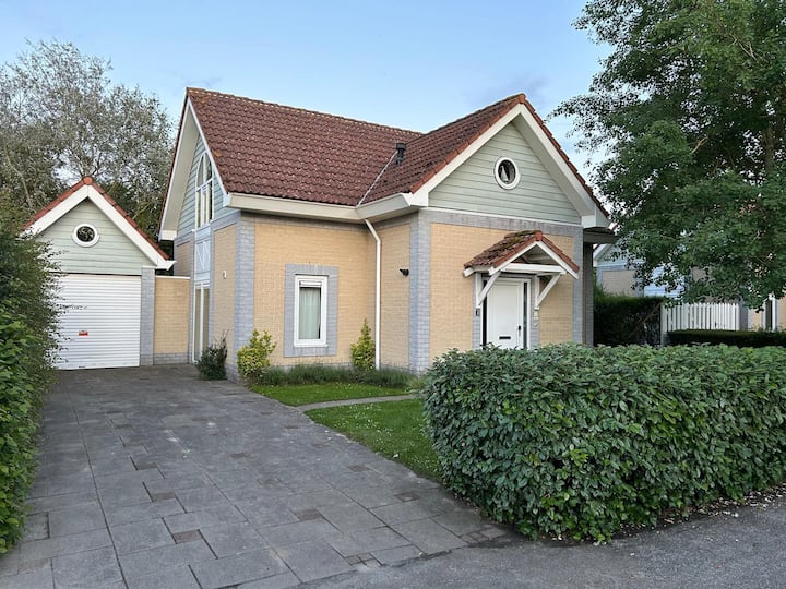 Leuke Villa Aan 'T Strand 
Max 9 Pers +1 Baby - Provinz Zeeland