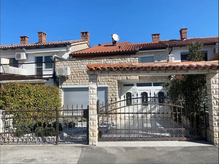 Gemütliches Ferienhaus - Koper