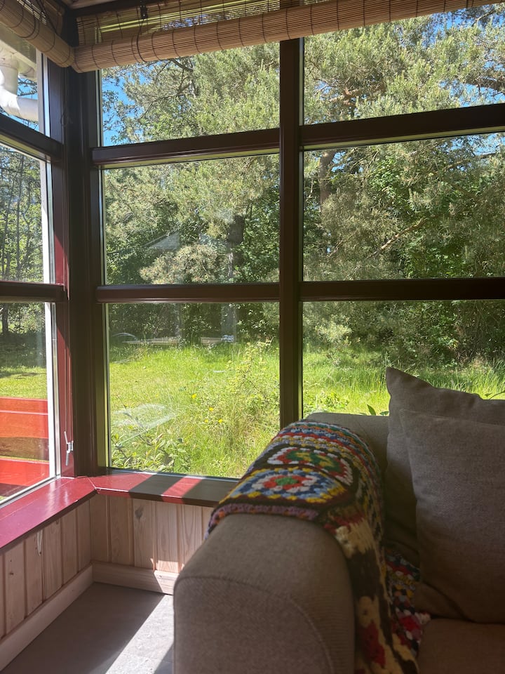 Scenic Forrest Cabin Near Beach - Danemark