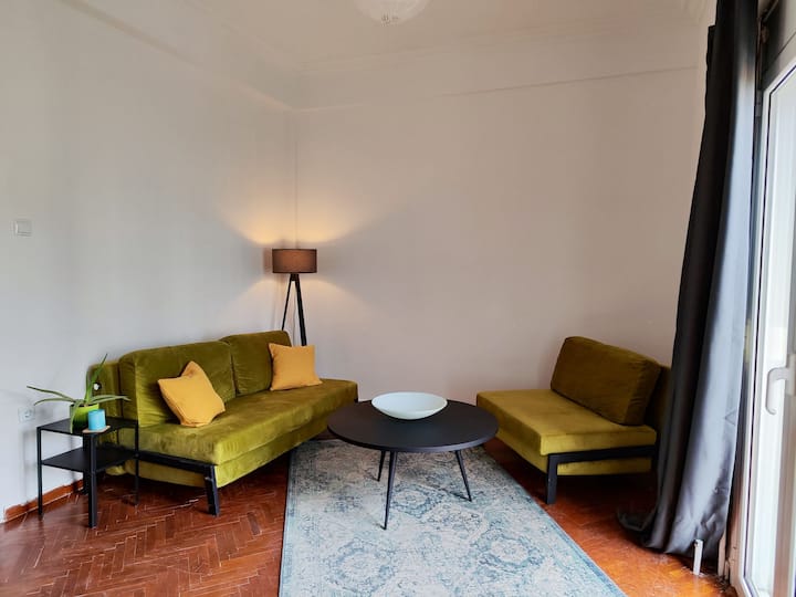 Cozy Penthouse In Athens Center - Athens