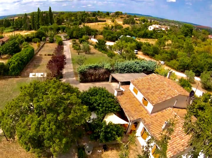 Elegant Villa & Pool – Near Aix-en-provence - Aix-en-Provence