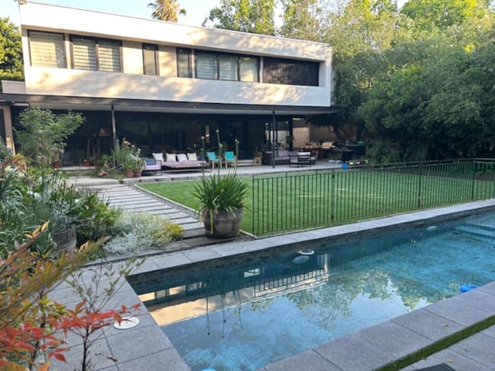 Casa Los Pintores - Chile