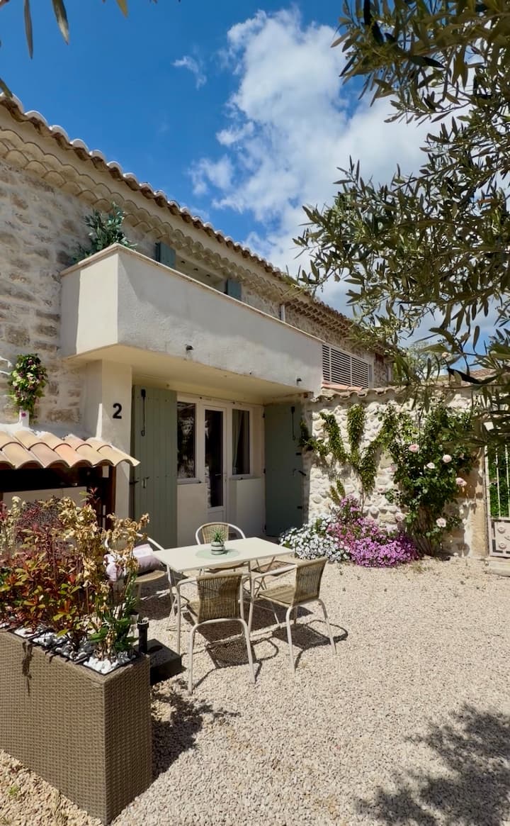 La Bohème 2 – Charme Provençal Au Cœur Du Village - Saint-Martin-de-Crau