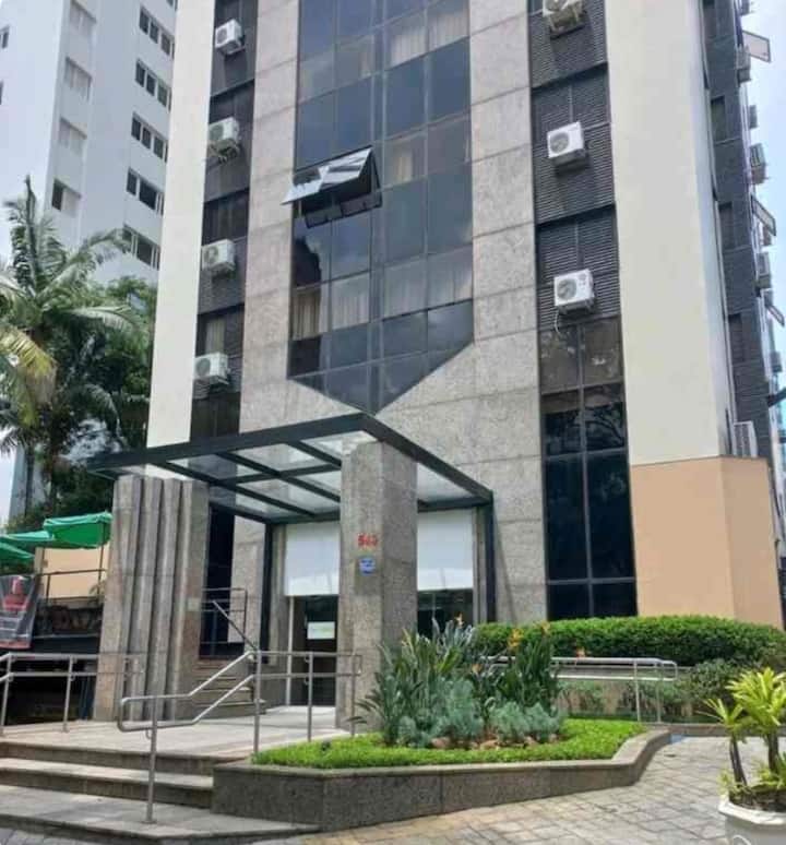 Apart Hotel No Coração Do Itaim  C/ Garagem - Pinheiros