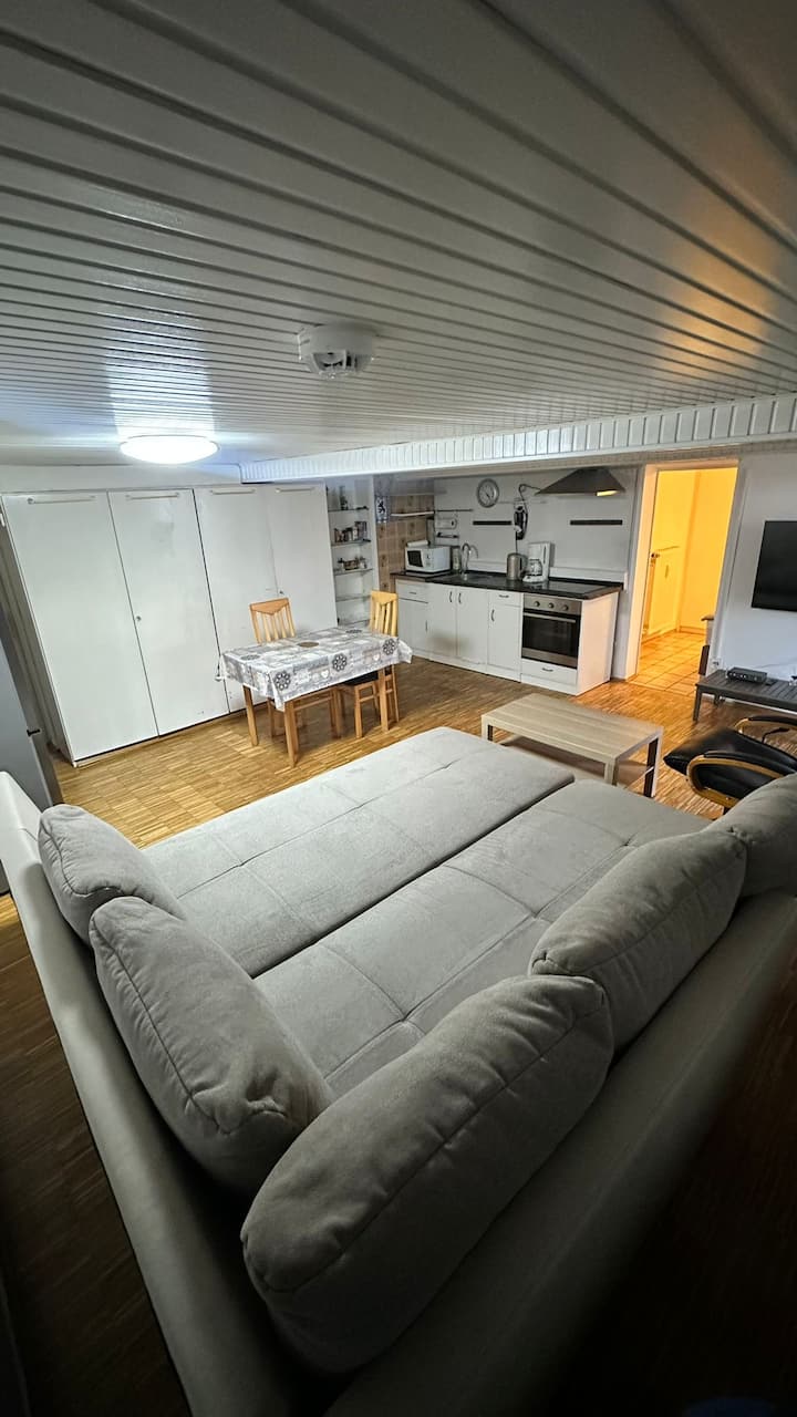 Elegant City Escape In The Heart Of Bad Vilbel - Bad Vilbel