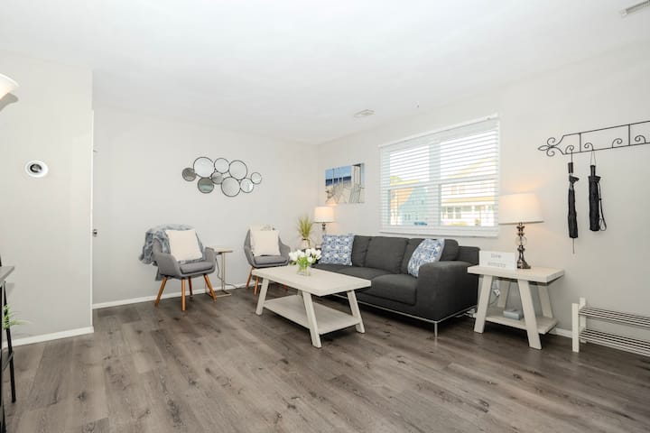 Sandy Shores Sanctuary #B | Next To Beach - Virginia Beach, VA