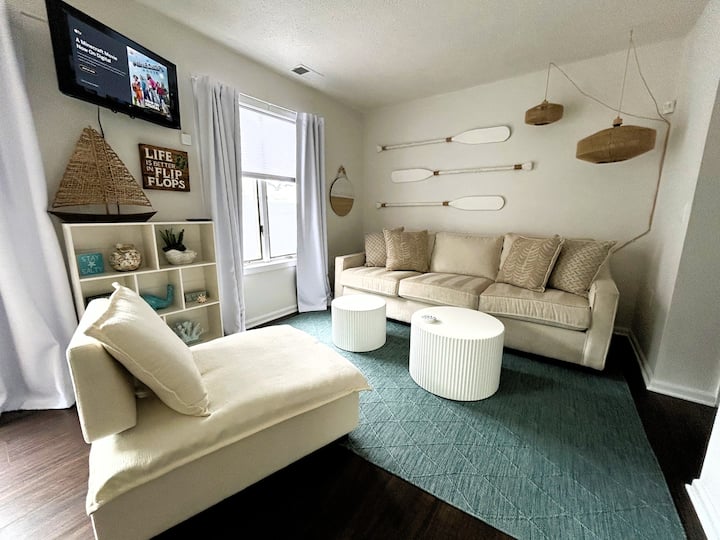 Wow. Beach Block, 3-bedroom, 2-level & Waterpark - Toms River, NJ