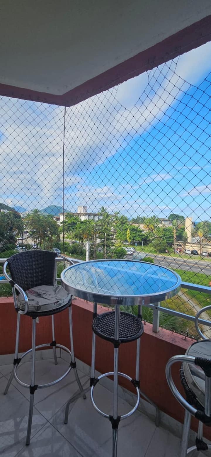 Ubatuba: 50m Praia Com A/c, Elevador E 1 Garagem - Ubatuba