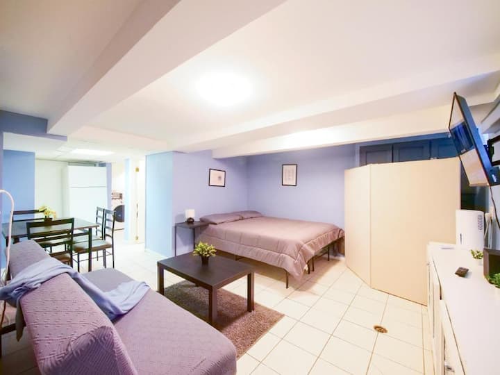 Cozy Studio Unit Close To New York City - 