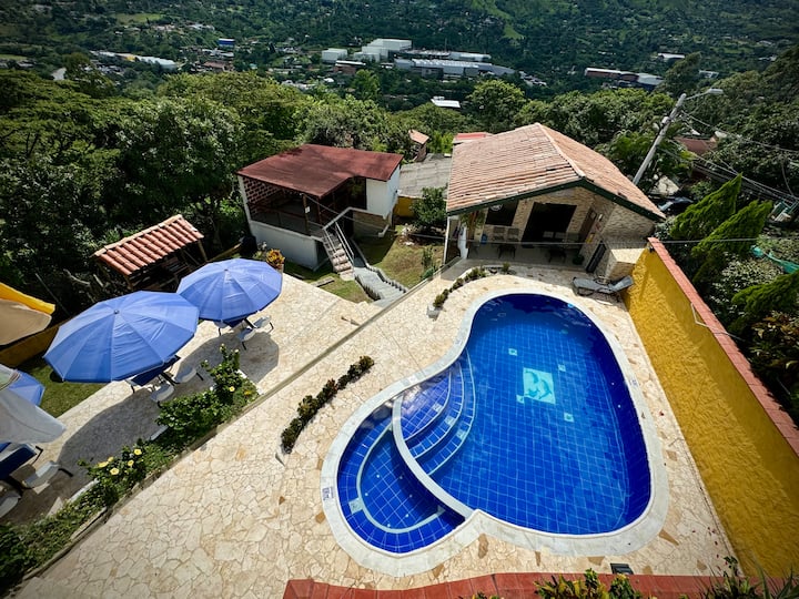 Hermosa Finca De Descanso - Copacabana