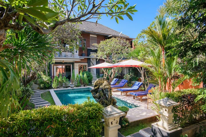 Raj Sindhu Hotel, Close To The Beach - Sanur