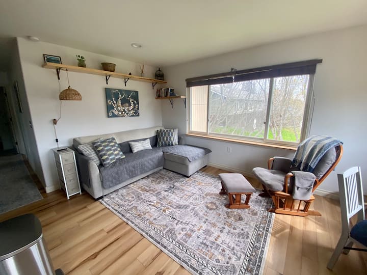 Fairview Getaway - Homer, AK