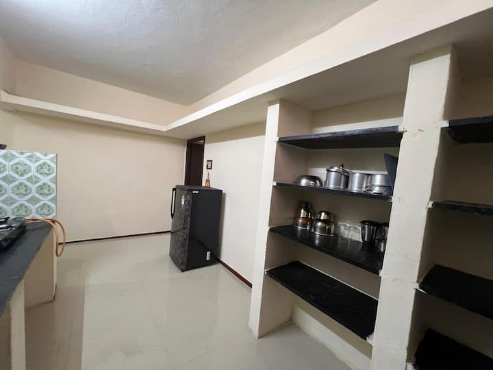 Shi's 2bhk Home In Coimbatore Near Saibaba Colony - Coimbatore