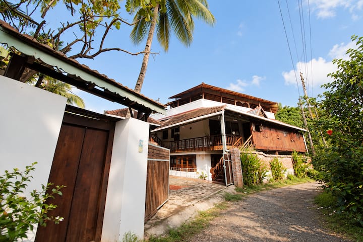 Panackal Homestay - 2bhk - Thiruvananthapuram