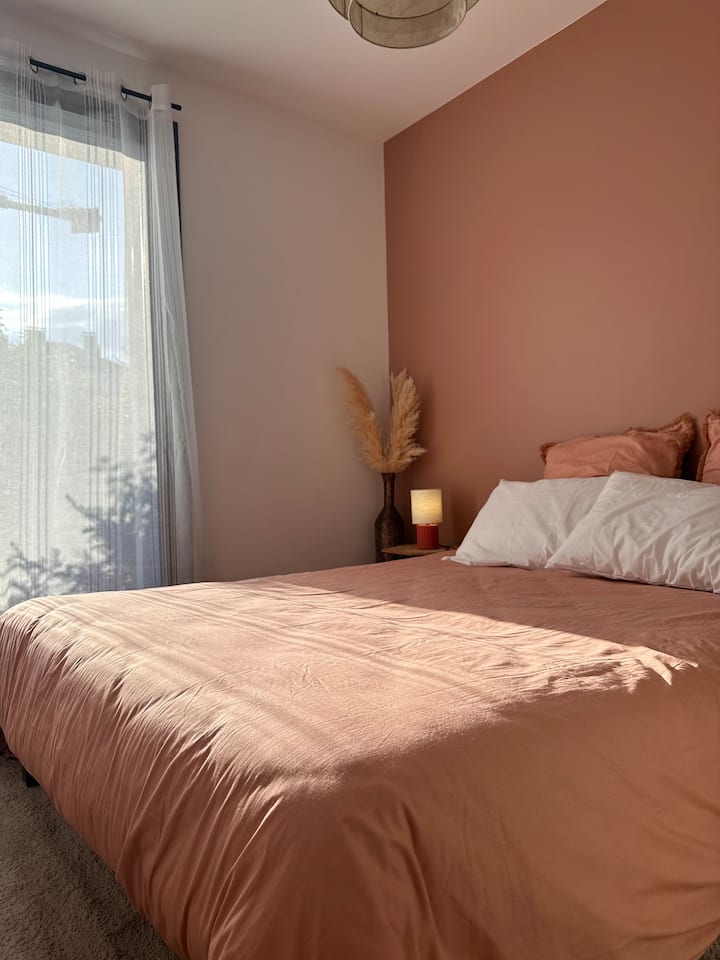 Belle Chambre Chez L’hôte Centre Ville - 5min Gare - Annecy