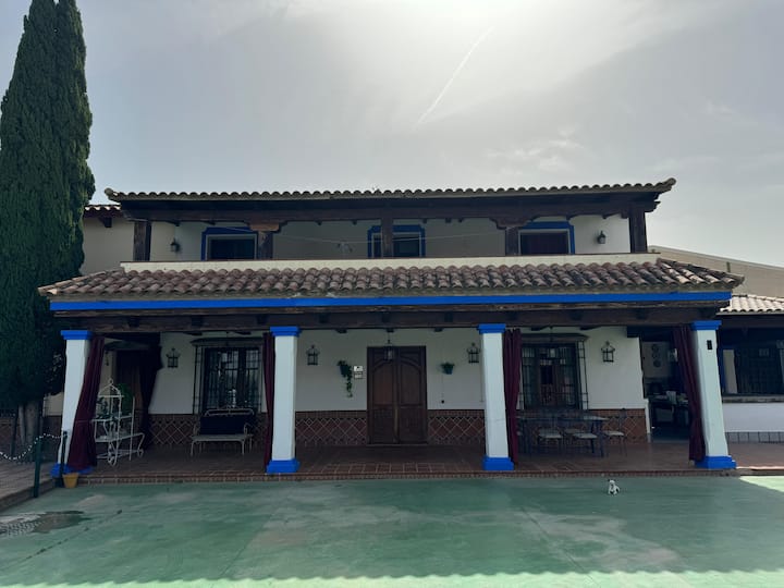 Tranquilidad Total - Almodóvar del Río