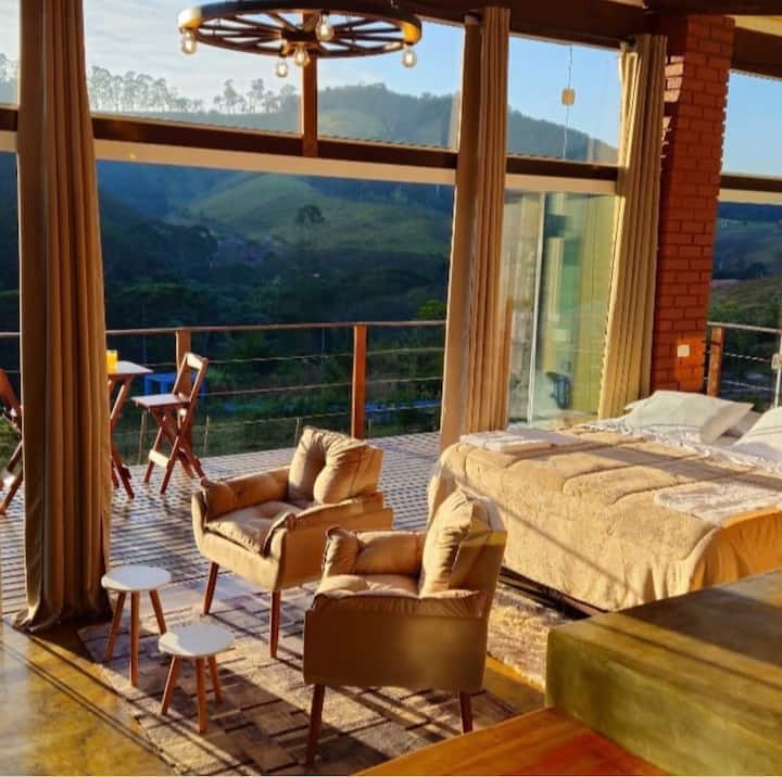 Lareira, Hidro, Cozinha Completa, Ar Condicionado! - Santo Antônio do Pinhal