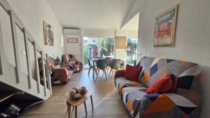 Villa Entièrement Rénovée Avec Jardin  Proche Port - Saint-Cyprien Plage