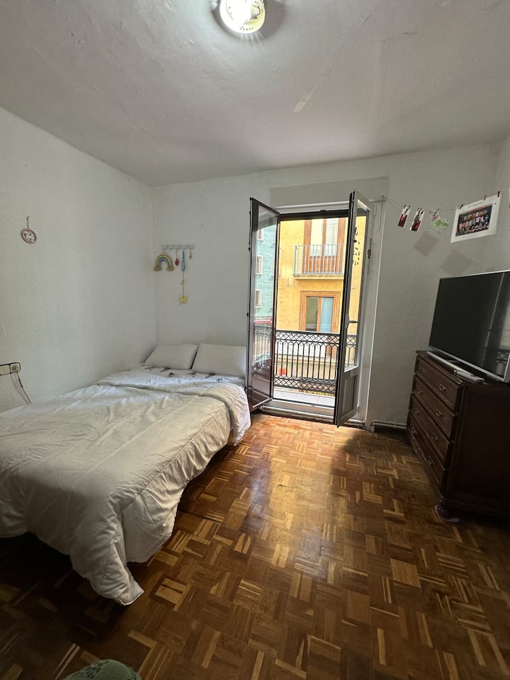 Room In The Center For San Fermi - Pamplona, España