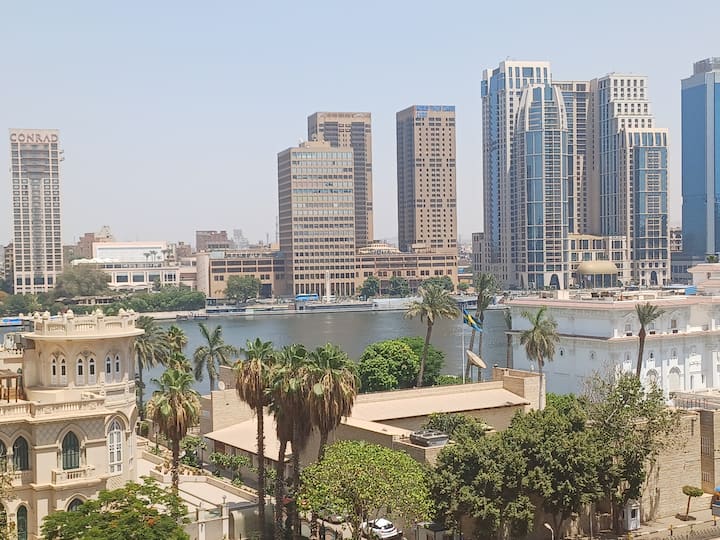 Sky Nile, Luxurious Zamalek Apt. - Cairo