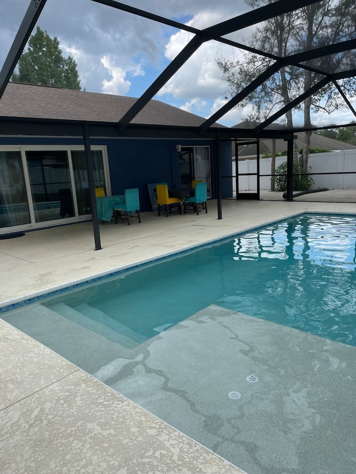 Jess’s Lovely Humble Home - Weeki Wachee, FL