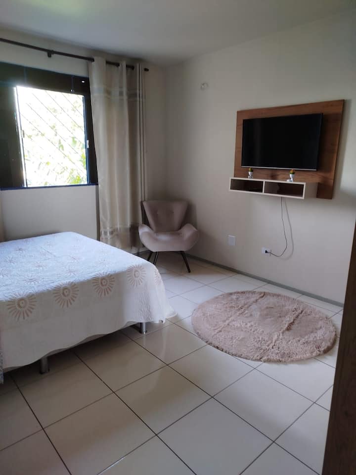 Suíte No Bairro Maria Luiza - Cascavel