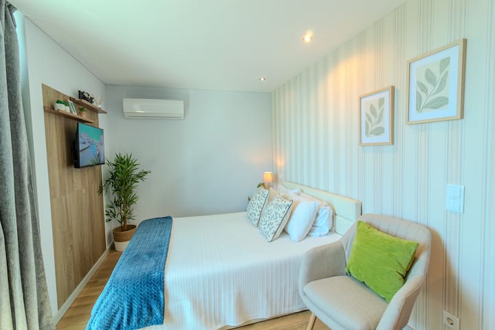 Central Apartment In Aveiro With Private Parking - Aveiro