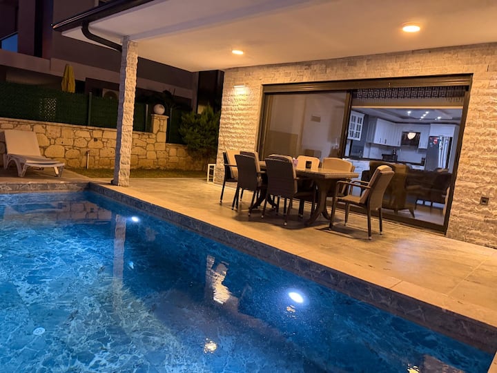 ÇEşme Private Pool Villa Near Alacati - Ilıca