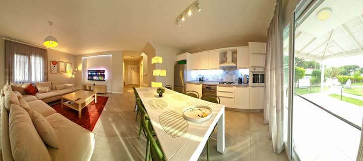 Yeni Modern Keyifli Villa - Dikili
