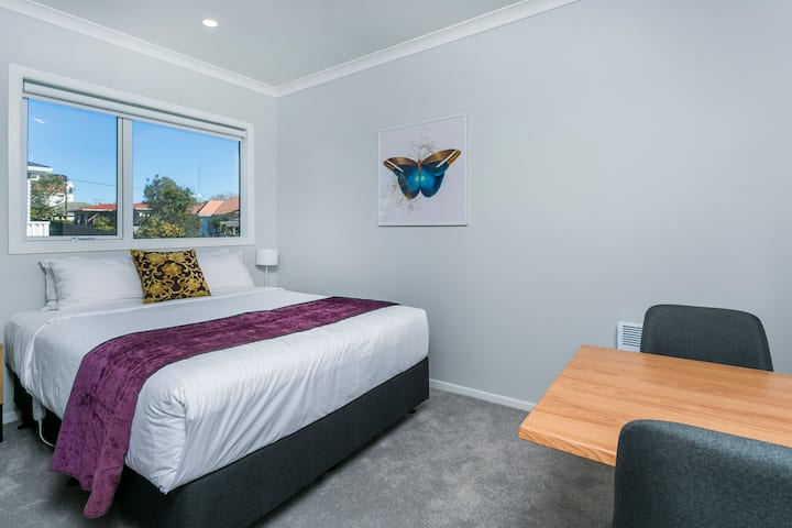 Eden St Lukes Cozy Studio - Auckland