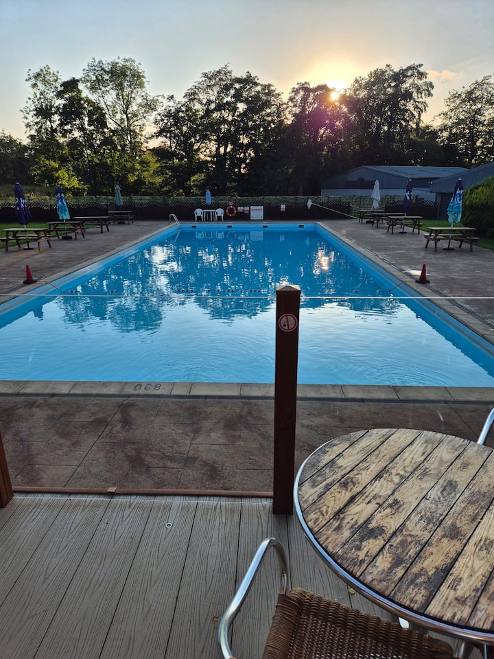 Roy's Place - Caernarfon