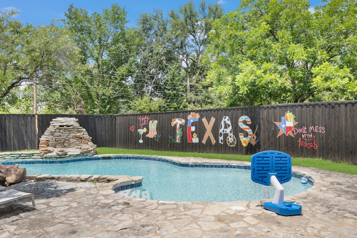 New Modern Home By 6 Flag,epic,att,downtown Dallas - Grand Prairie, TX