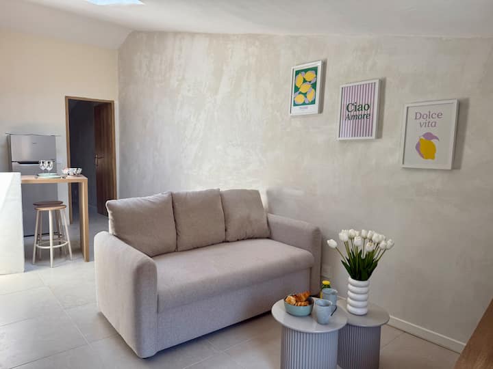 Escapade Au Cœur De Lourmarin - Appartement Rénové - Lourmarin