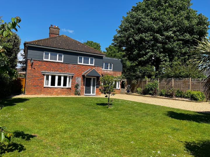 Coastal Getaway On Private Road - Chichester