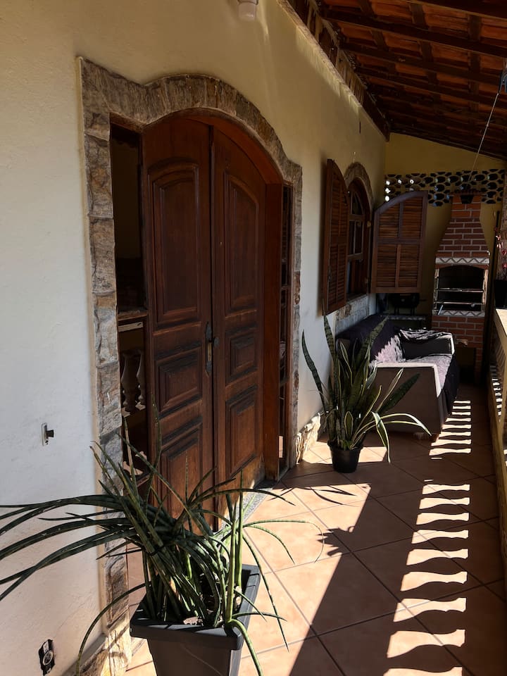 Quarto Individual Mobiliado. - Volta Redonda