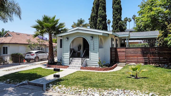 Mi Casita-bungalow Vacation Home - Whittier