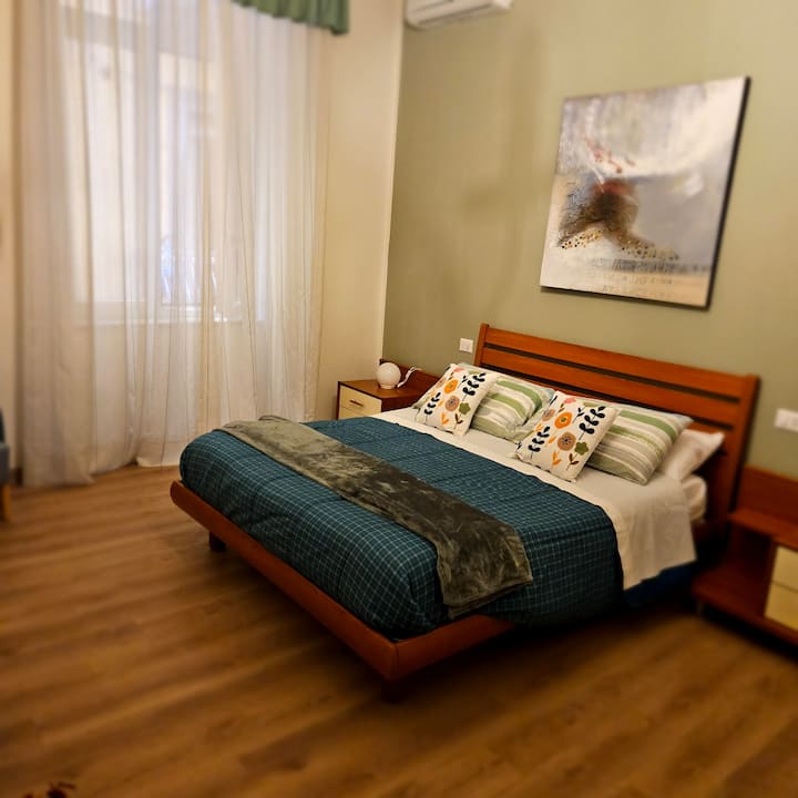 Dimora Assunta - Napoli Toledo - Naples