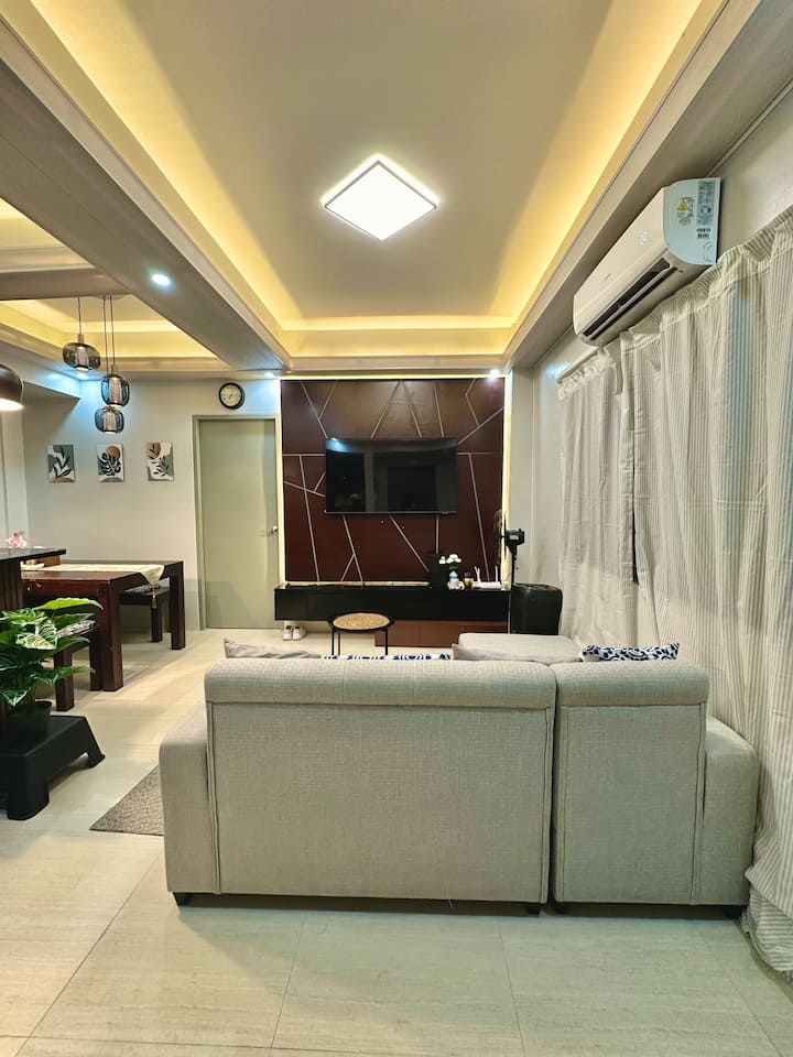 Seaside Escape @ The Calm Nest By Luke & Nian - Laiya