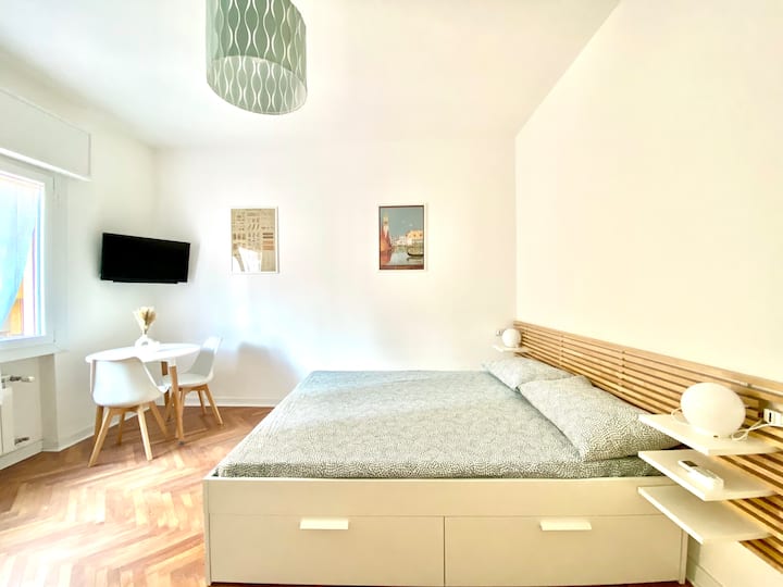 Canova, Suite With Private Bathroom And Kitchen! - Mestre
