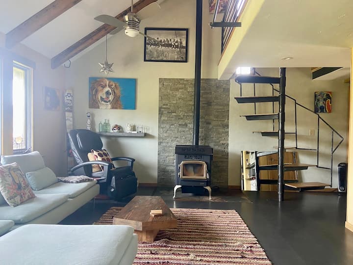 Cozy 2-bedroom+loft Condo In The Heart Of Big Sky - Big Sky, MT