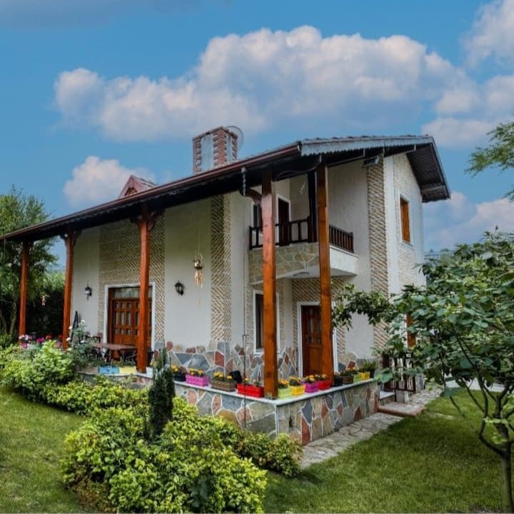 @La Vita Villa-mustakil-korunakli- Havuzlu-bahçeli - Sapanca