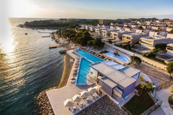 Apartman Oscar With Pool Access - Nin