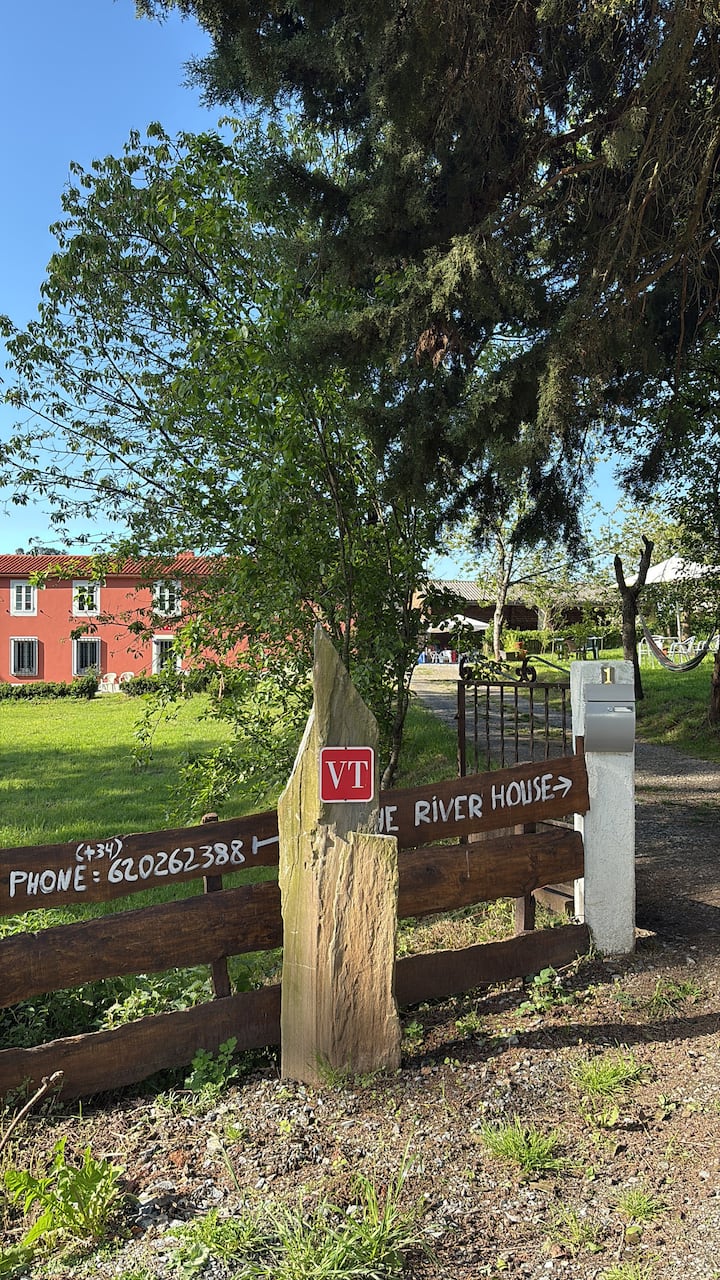 Casa En La Campiña Gallega. - Arzúa